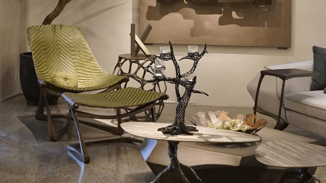 This KATHA Award-winning brand plays with the warm side of metal